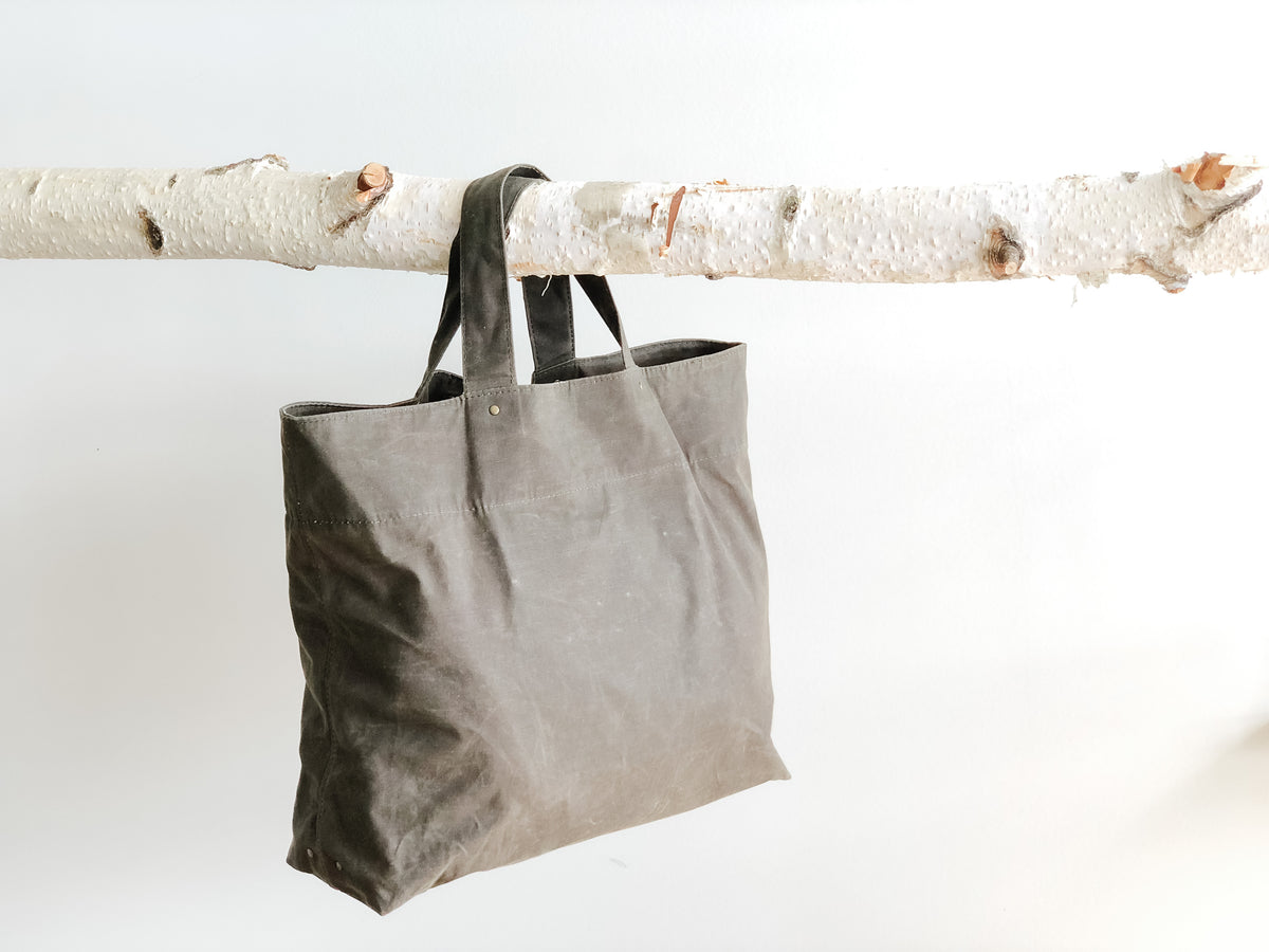 PEG ADVENTURER TOTE – Peggalish Designs